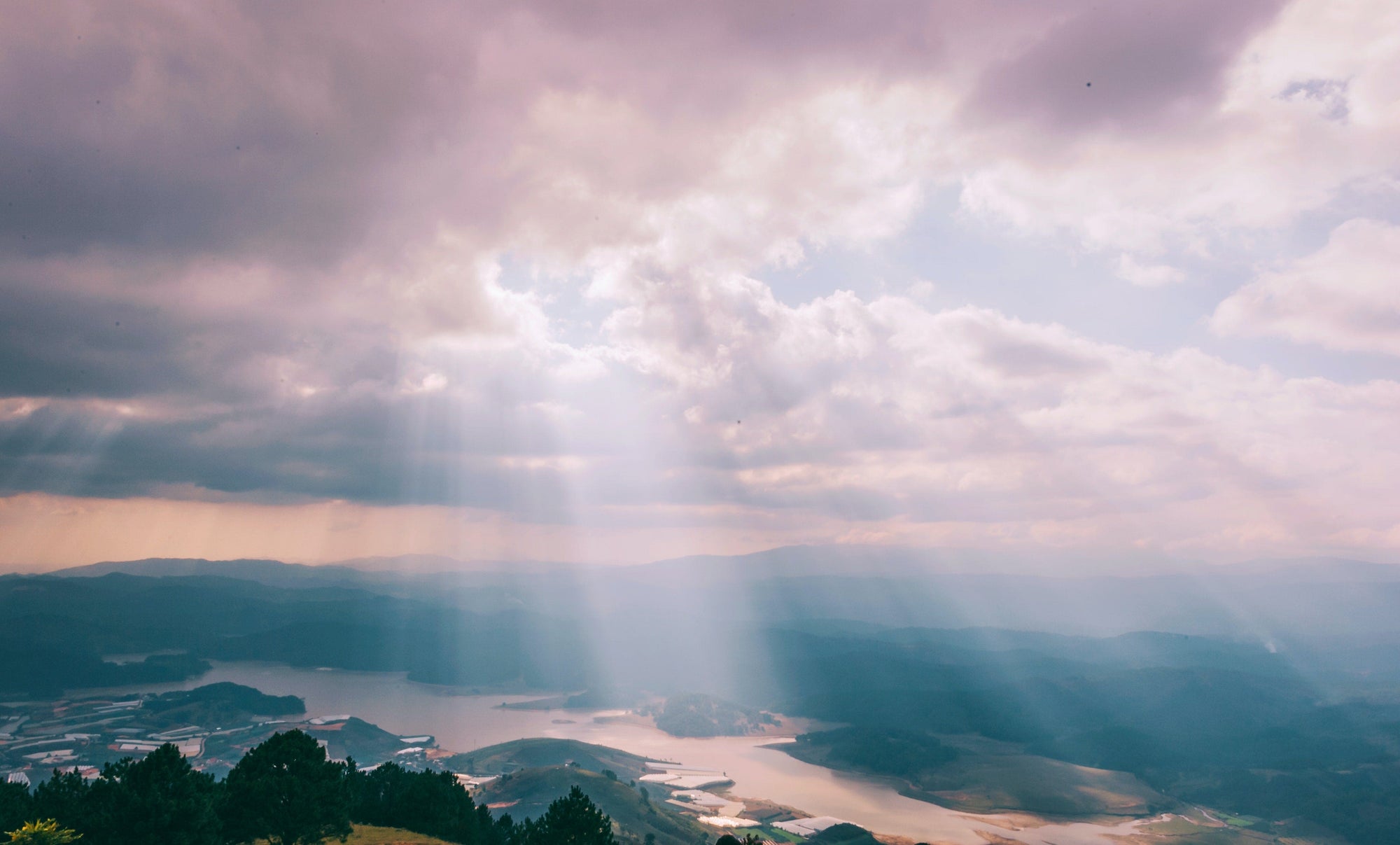 His Grace Meets Our Every Need – Christian Planner
